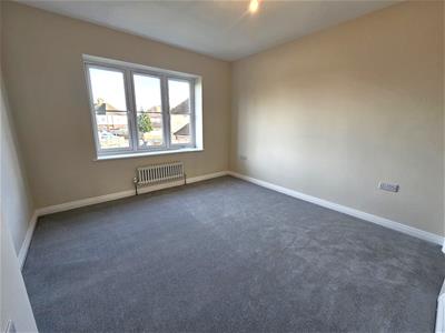 Upper St Michaels Road, Aldershot Per Month £2,850 p.c.m. To Let